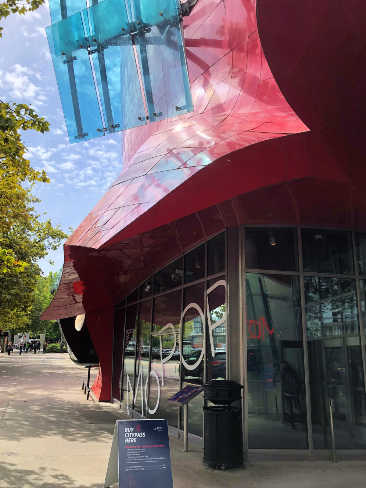 Museum of Pop Culture, Seattle - A Nation of Moms