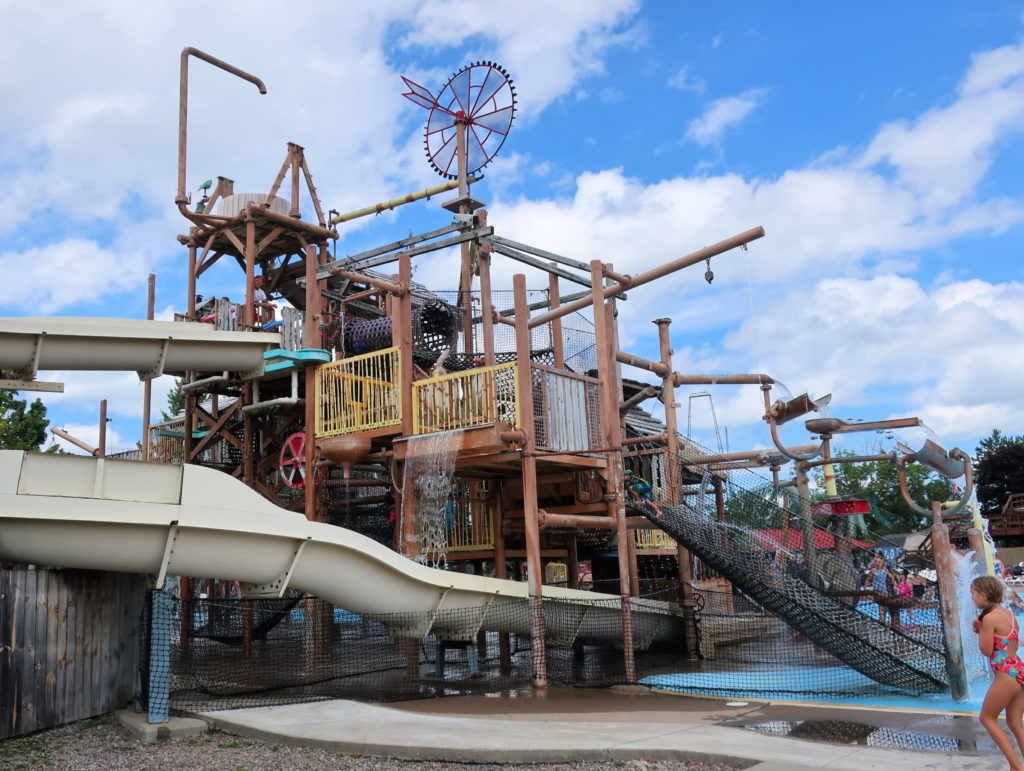 Six Flags Darien Lake Amusement Park, Darien, NY - A Nation of Moms
