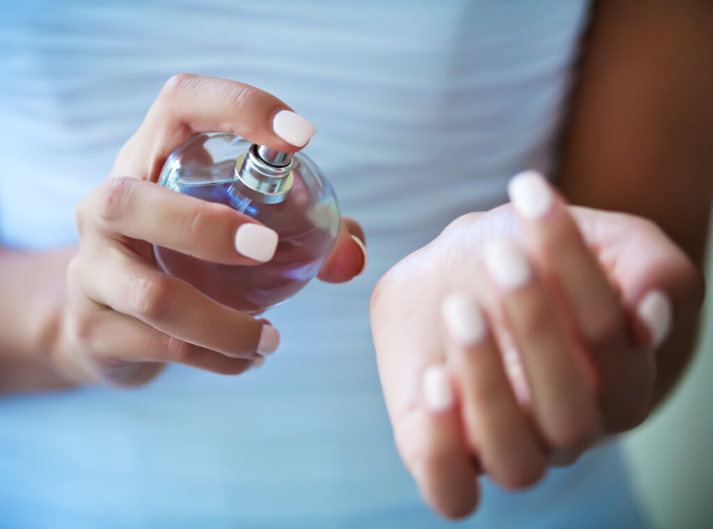 How to Make Perfume for Kids - A Fun and Creative Activity - A Nation ...