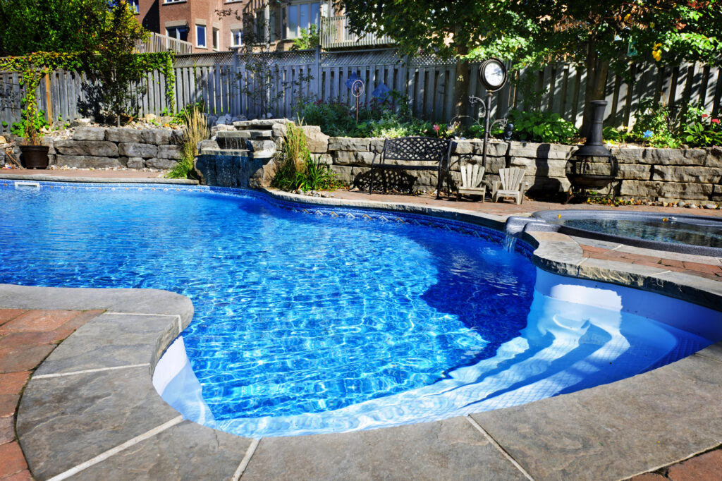 Designing Pools for Social Gatherings and Large Events - A Nation of Moms